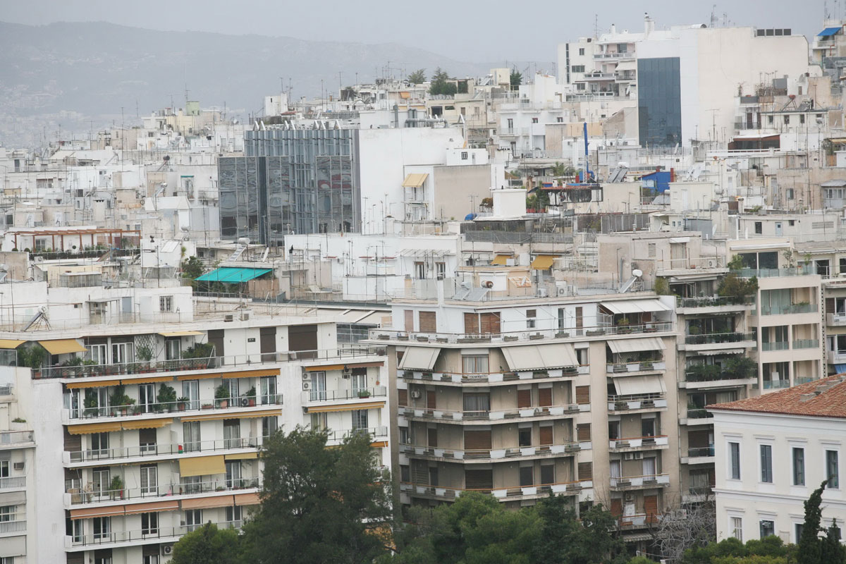 Πώς οι ένοικοι μιας πολυκατοικίας μπορούν να φτιάξουν ενεργειακή ...