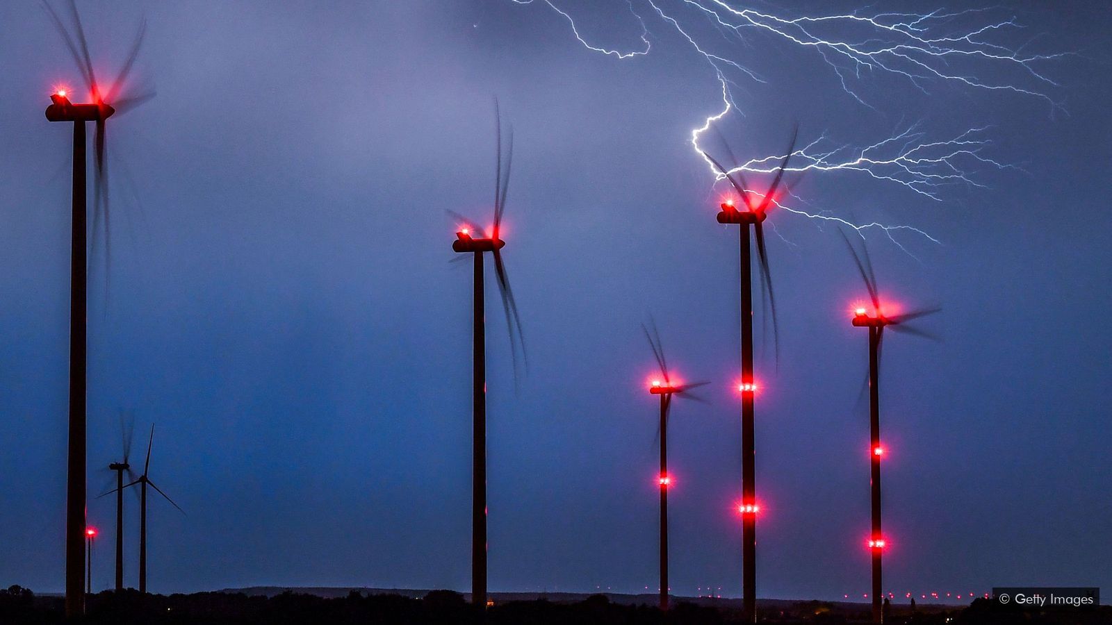 The wind turbines standing up to the world’s worst storms. | e-mc2.gr