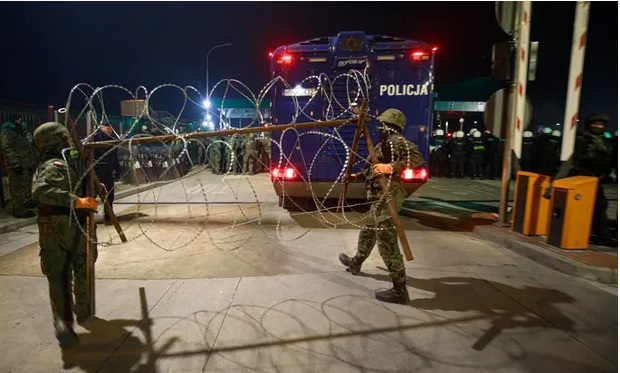 How border walls are triggering ecological disaster | e-mc2.gr